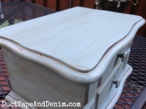 A Simple Blue Jewelry Box Makeover from the Thrift Store!