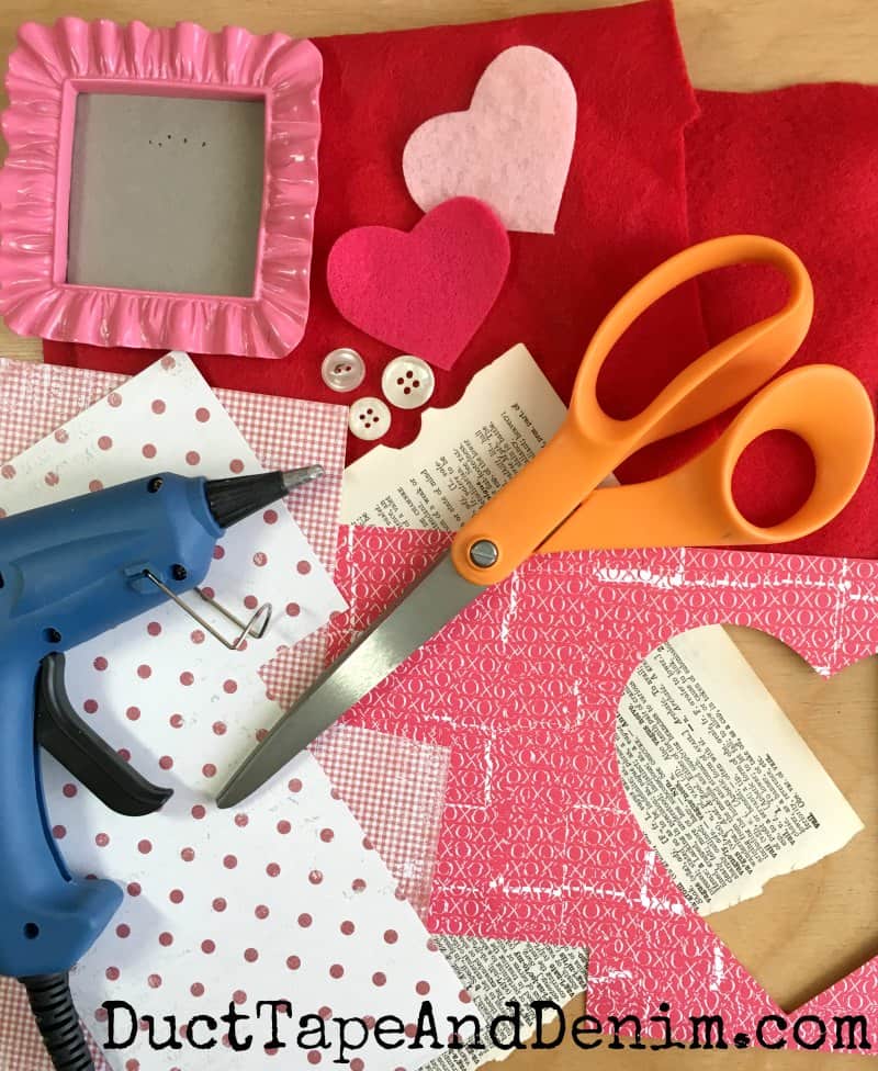 3 Easy Felt Valentine Mini Frames to Make in a Jiffy