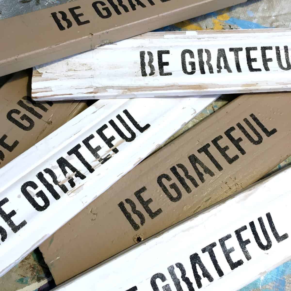 How to Stencil Easy Be Grateful Signs on Old Wood