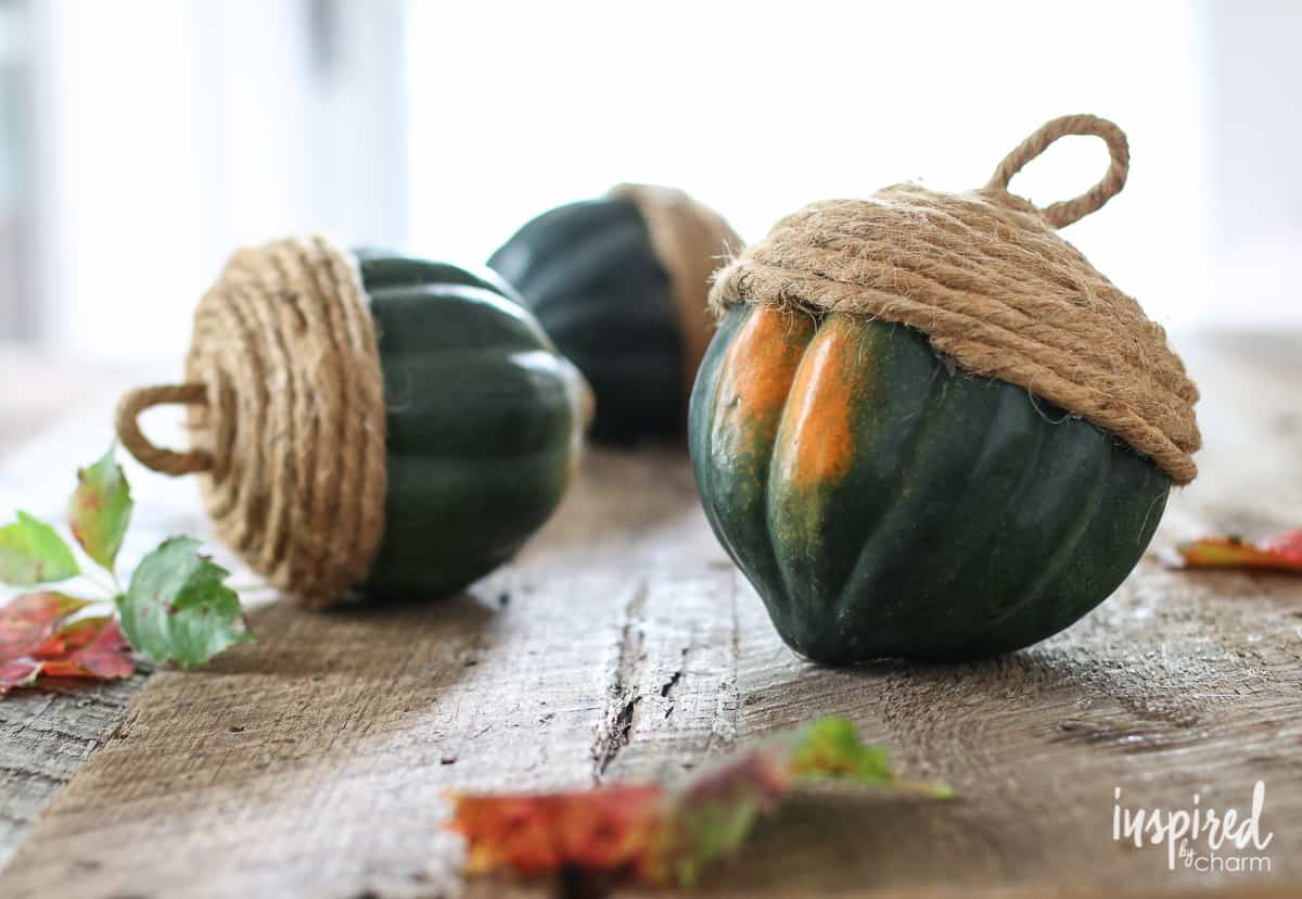 30 Easy Acorn Crafts for Fall Decor (& a Few to Wear!)