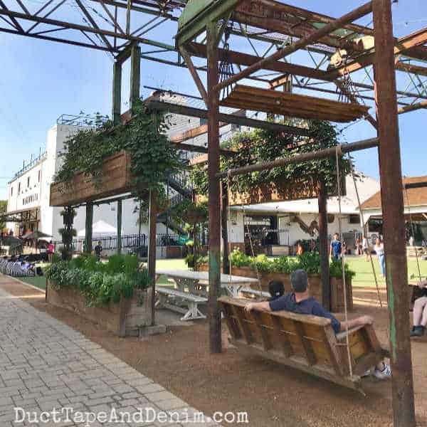 Our Latest Trip to the Magnolia Market Silos, The Grounds & Parking
