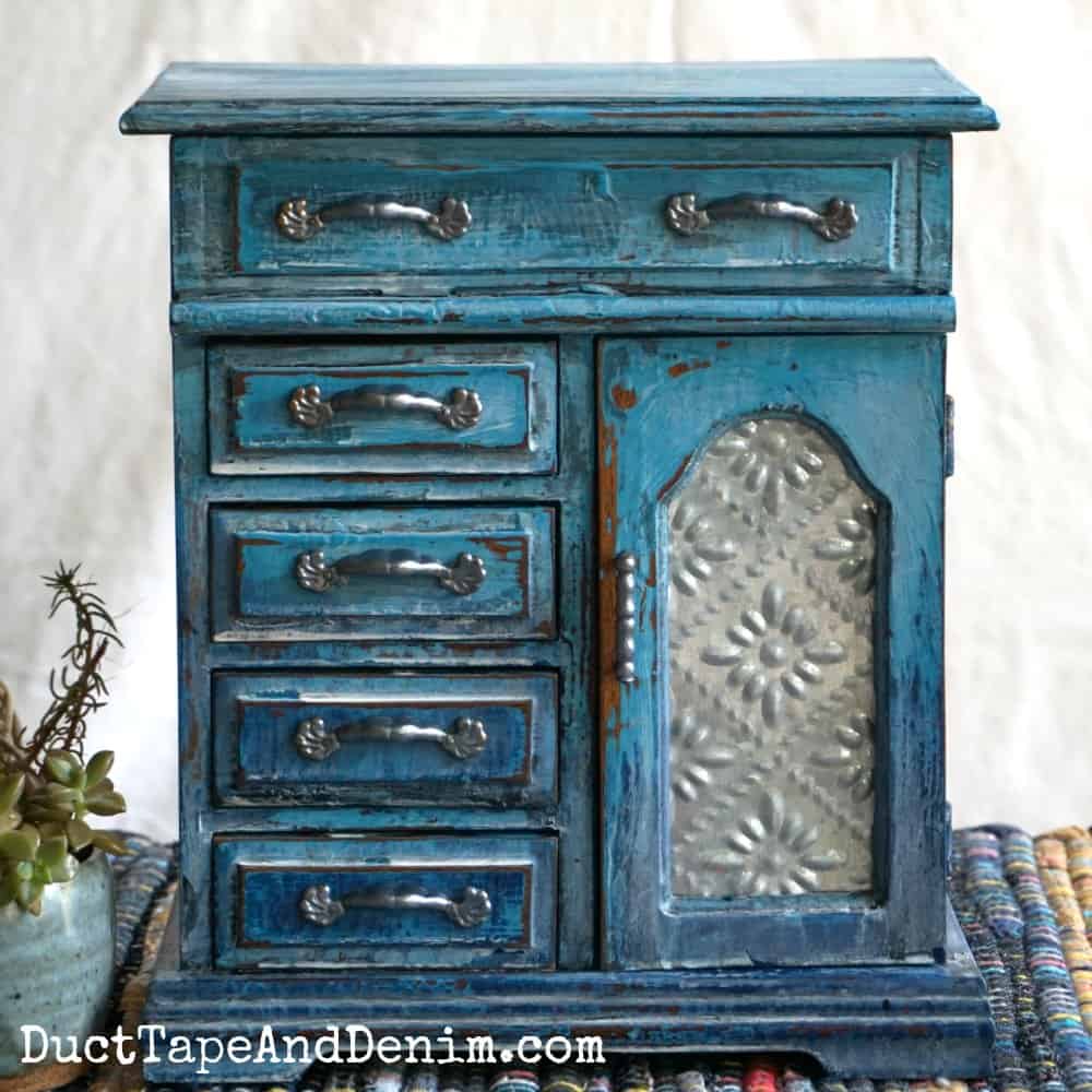 How to Make a Uniquely Beautiful Turquoise Drip Jewelry Cabinet